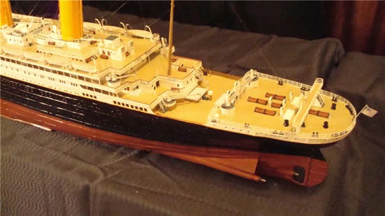 Paper Model of Titanic | Amusing Planet